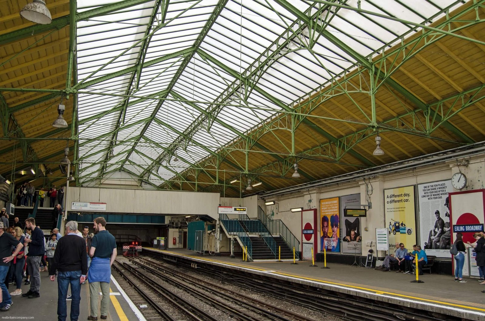 The Real Britain Company | Guides, Tickets & Attractions