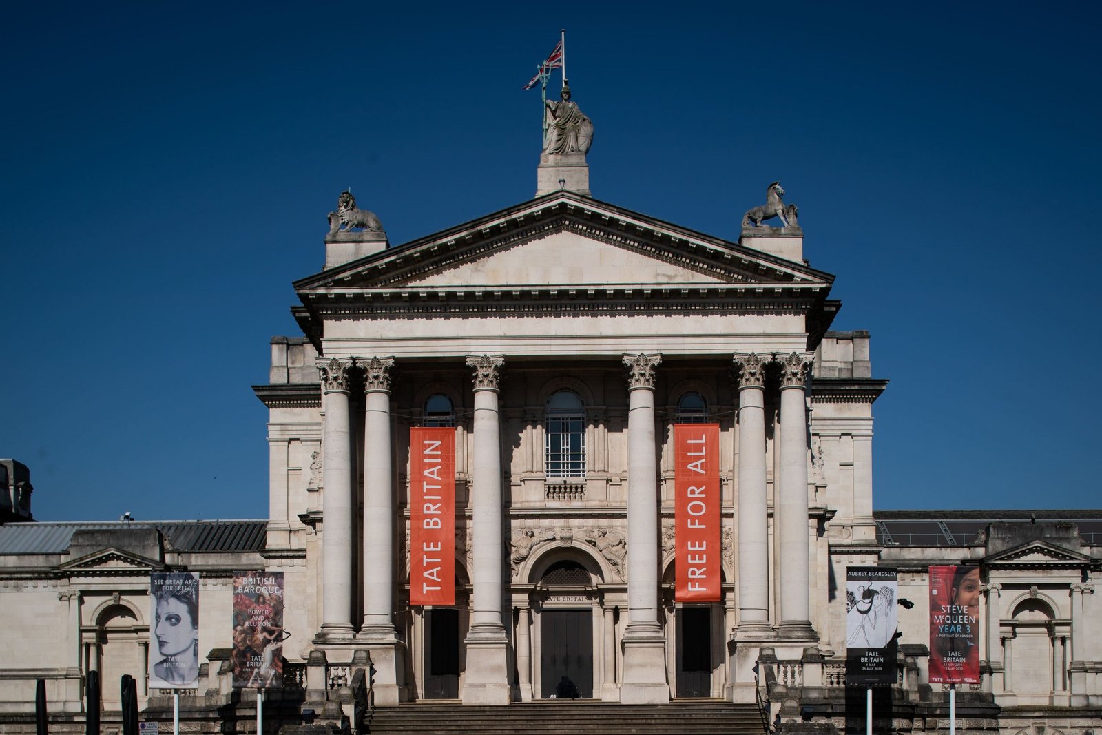 The Real Britain Company | Guides, Tickets & Attractions